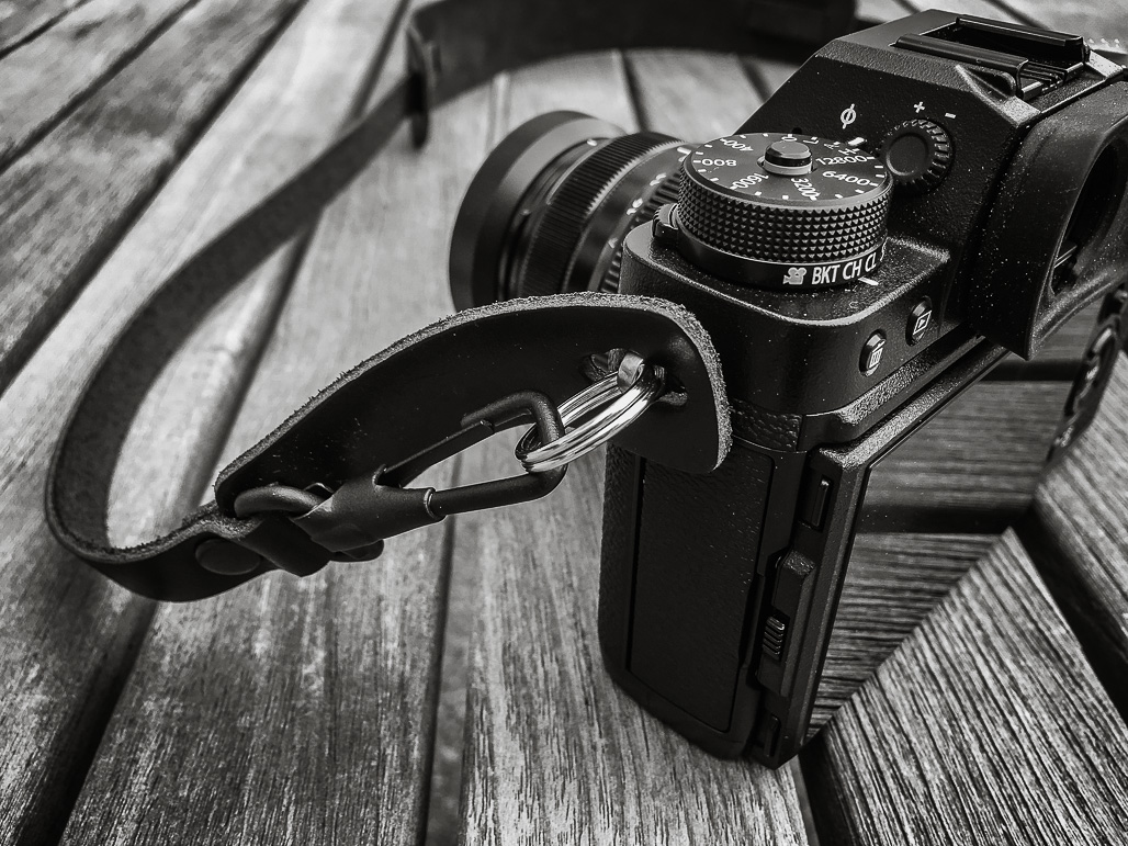 Tap & Dye Legacy Spring Clip Strap Review - Fuji Rumors