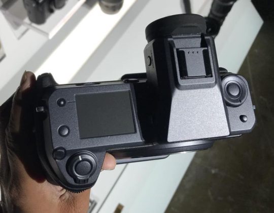 First FUJIFILM GFX100 Backside Images Show No D-Pad, 3 Way Tilt Screen ...