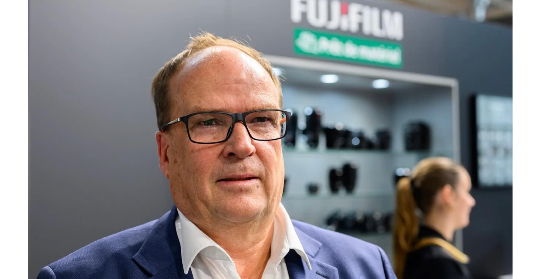 Fujifilm Manager: X and GFX Series Hold 40% Market Share (Excluding ...